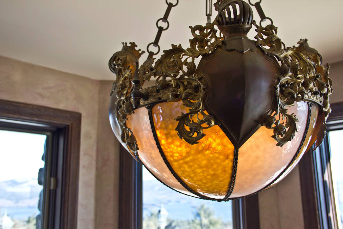 Highlands Castle overlooking Lake George $6995 for 4 guests - Highlands ...