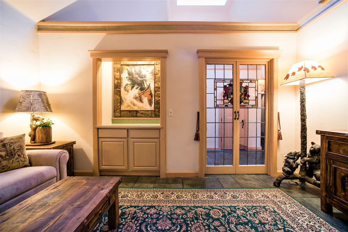 The Castle Cottage overlooking Lake George. From 895/night 4-GUESTS ...