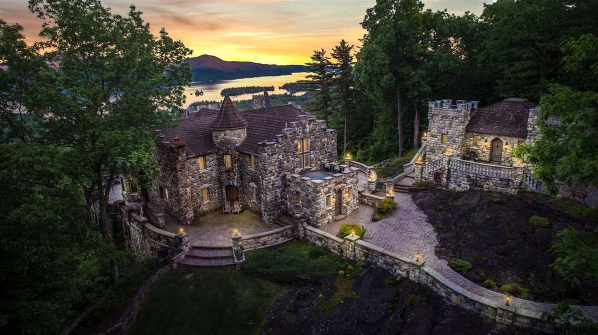Highlands Castle overlooking Lake George! From $1790 for 2 COUPLES ...