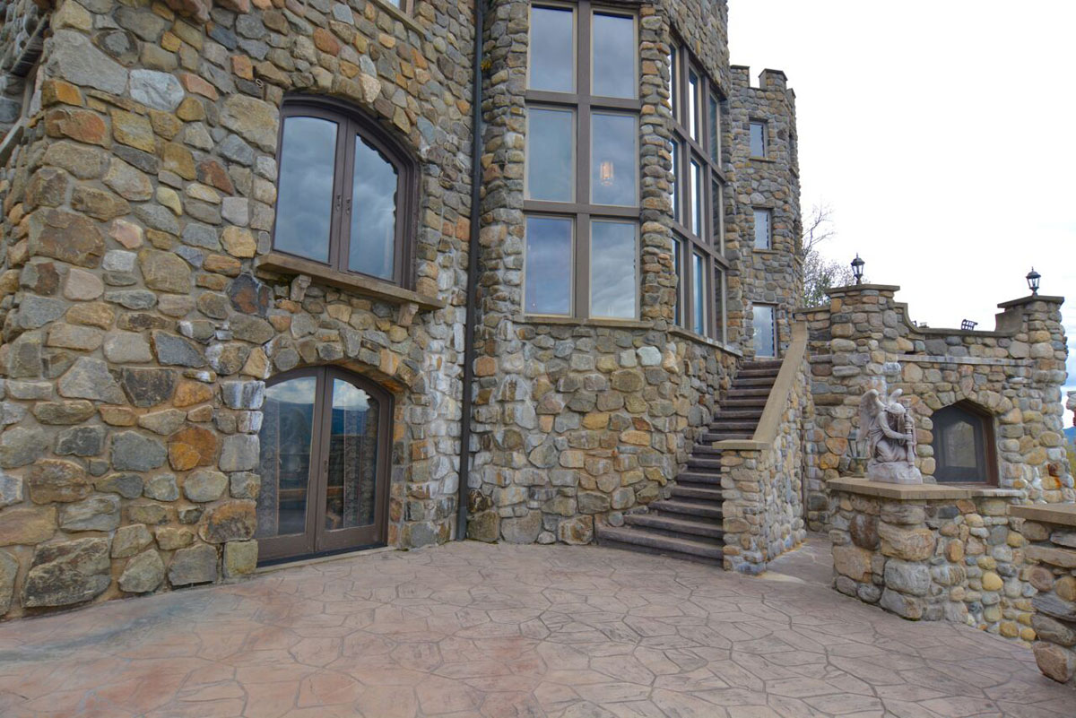 Our Story - Highlands Castle